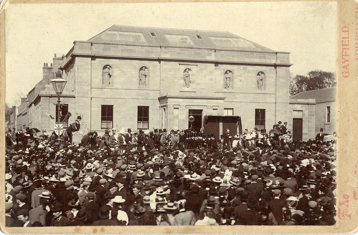 Looking back at 227 years of Library Service in Arbroath • ANGUSalive